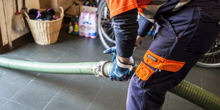 Septische put of beerput ledigen - Ruimdienst Dekeyser